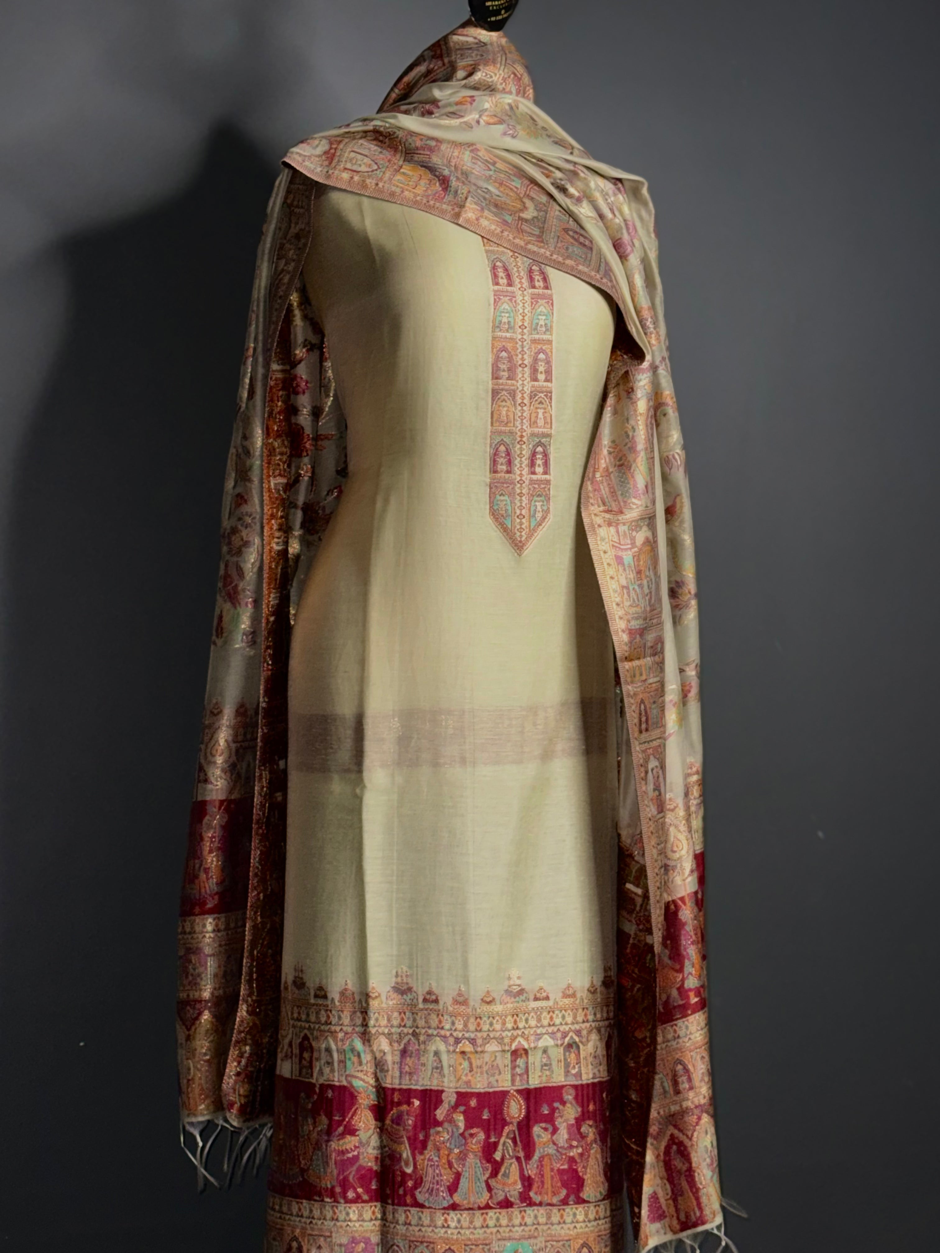 KANI SILK SUITS – Shabana Wasim Exclusive